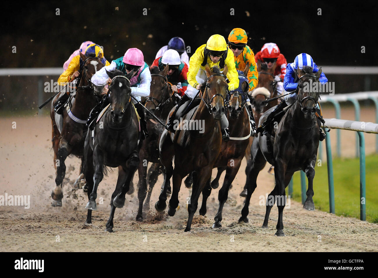 Racing wolverhampton all weather hi-res stock photography and images ...