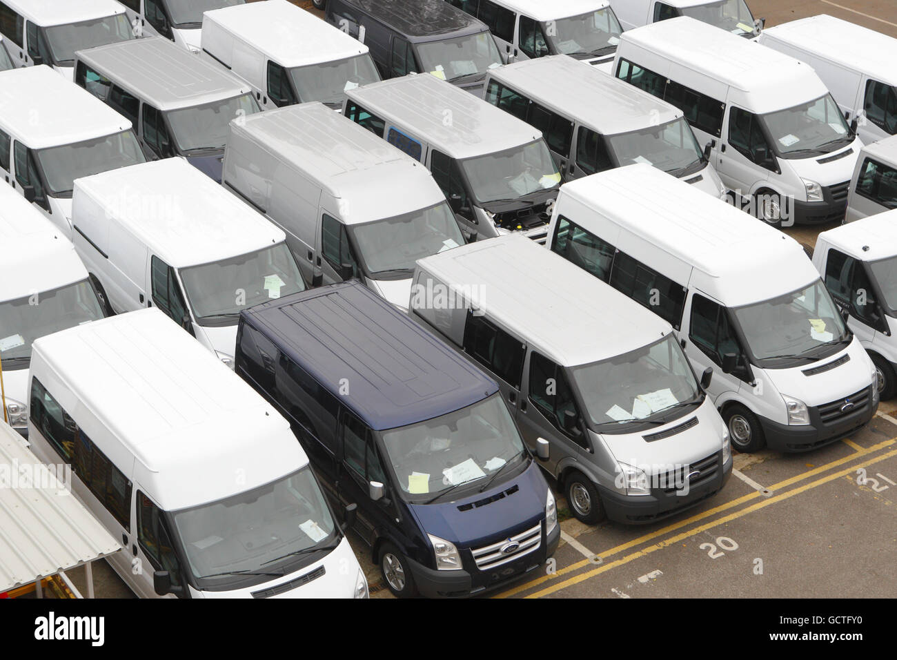 Ford factory last day production hi-res stock photography and images ...