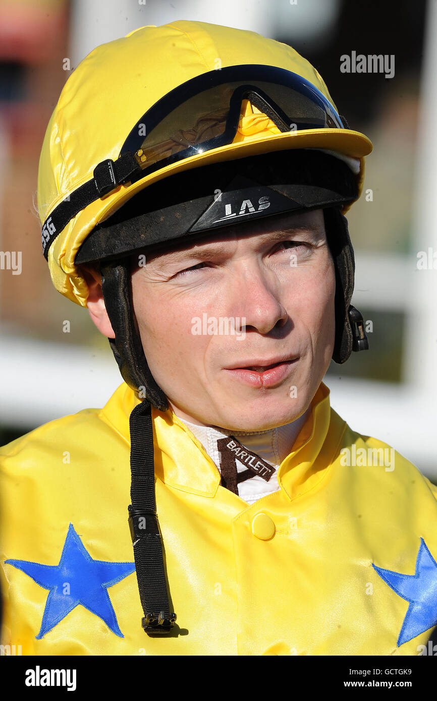Horse Racing - Kempton Park. Jamie Spencer, Jockey Stock Photo - Alamy