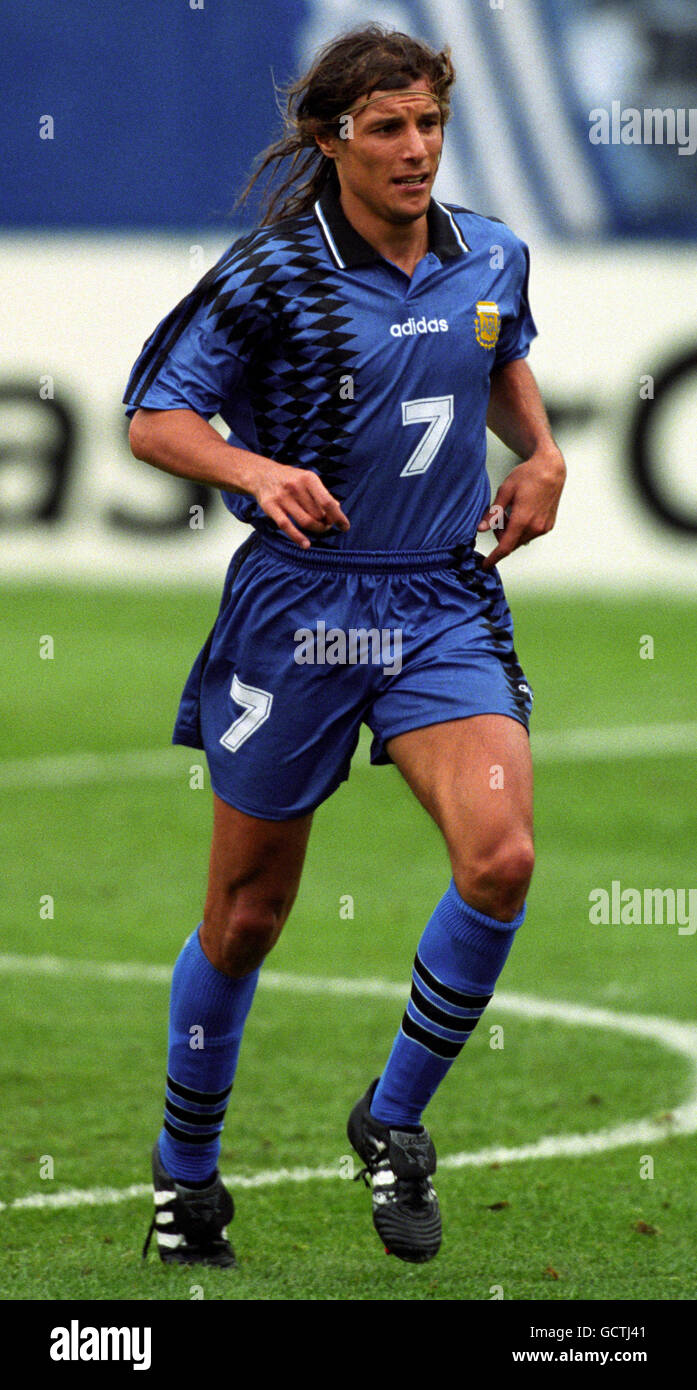 Claudio caniggia argentina hi-res stock photography and images - Alamy