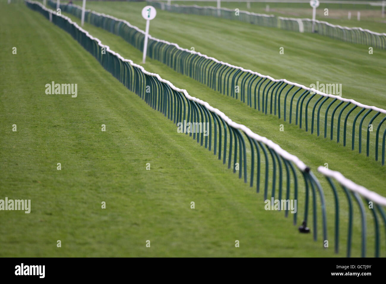 Nottingham racecourse general hi-res stock photography and images - Alamy