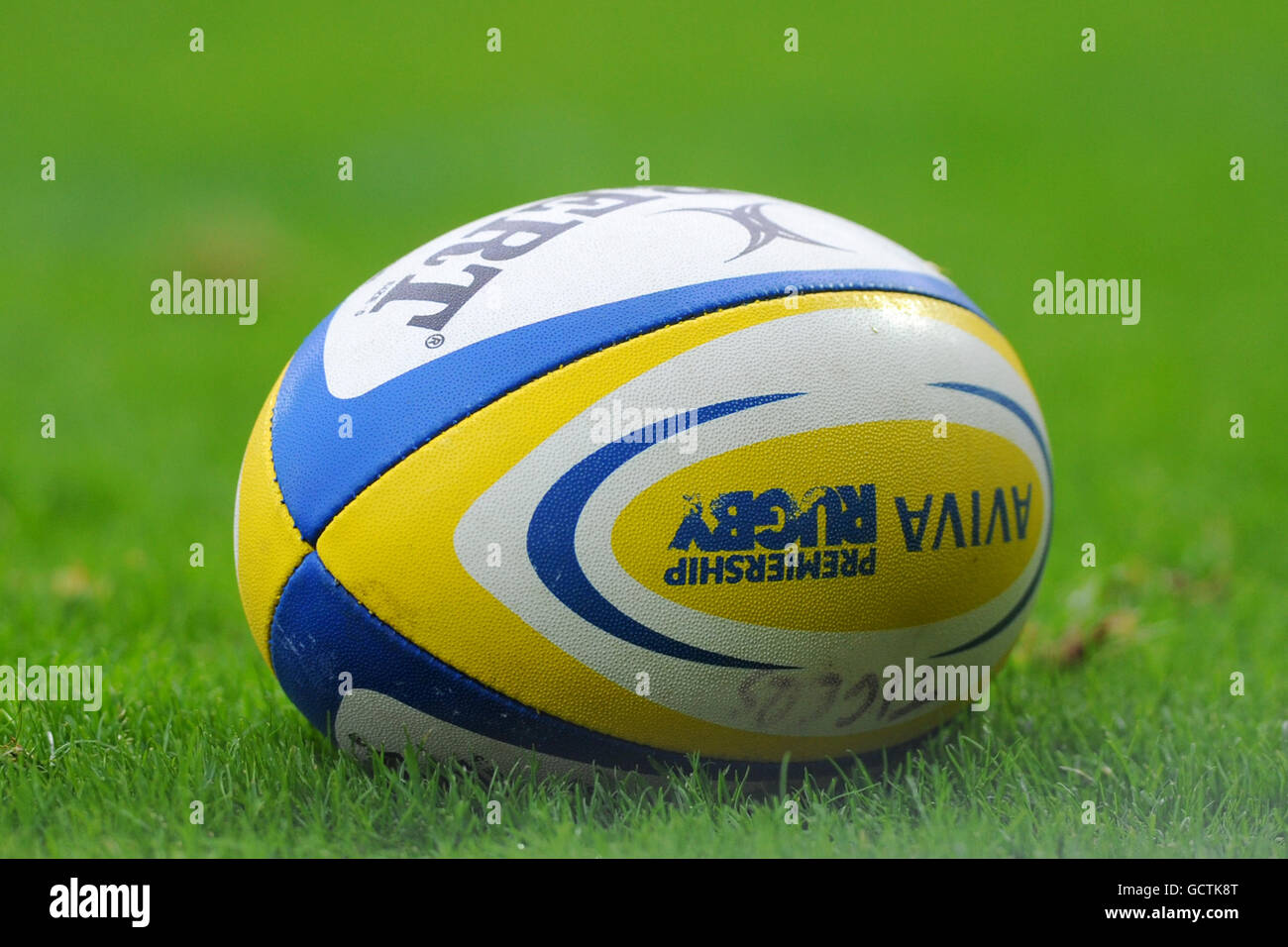 A general view aviva rugby match ball hi-res stock photography and ...