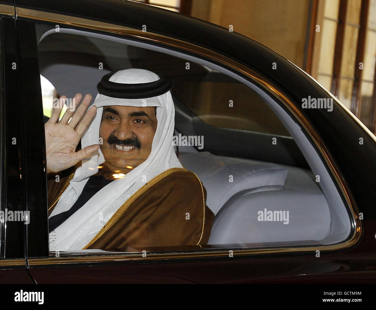 Emir of qatar sheik hamad bin khalifa al thani hi-res stock photography ...