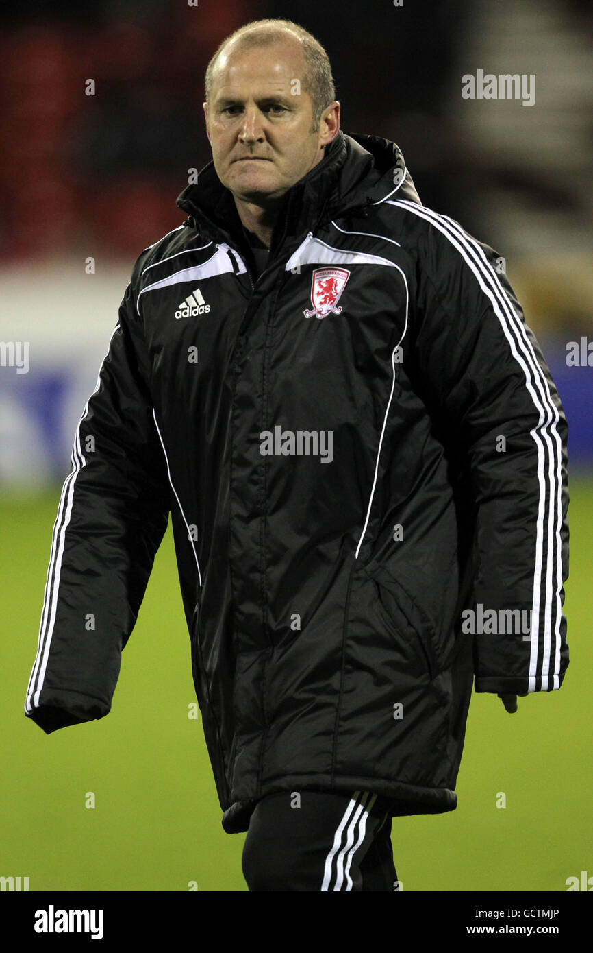 Nottingham forest and mark proctor hi-res stock photography and images ...
