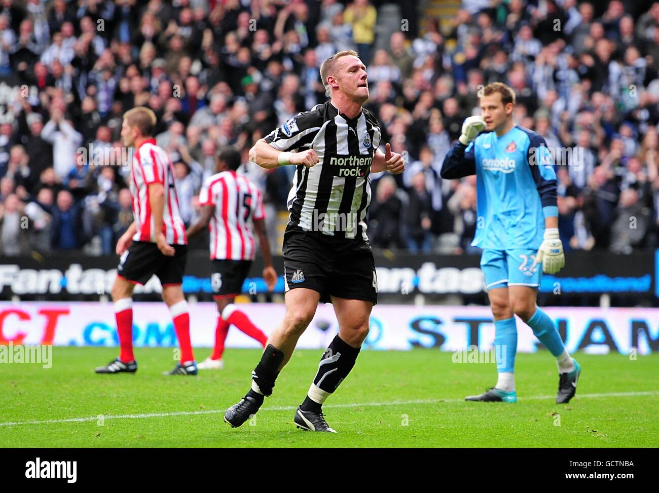 Newcastle United's Kevin Nolan celebrates scoring his sides first goal ...