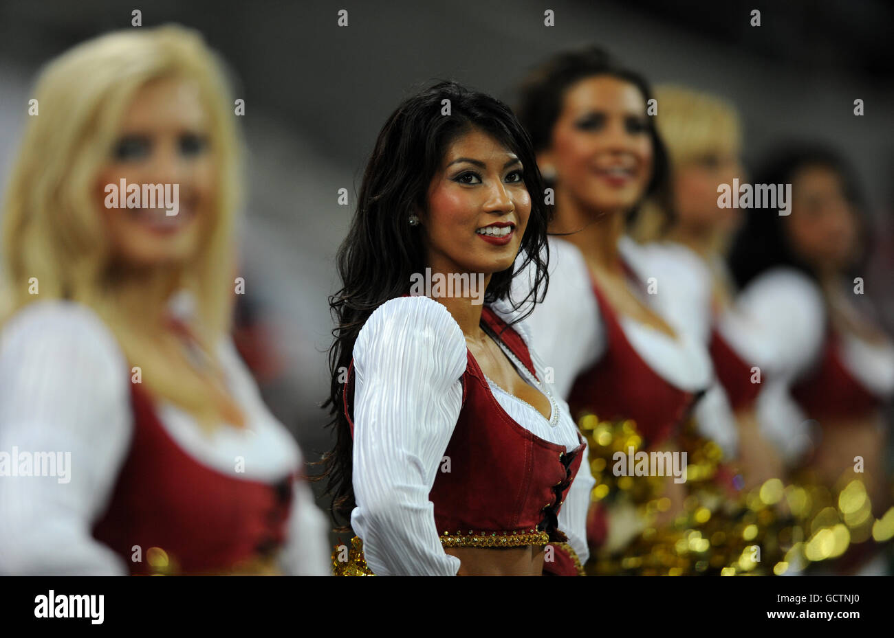 The 49ers gold rush cheerleaders hi-res stock photography and images ...