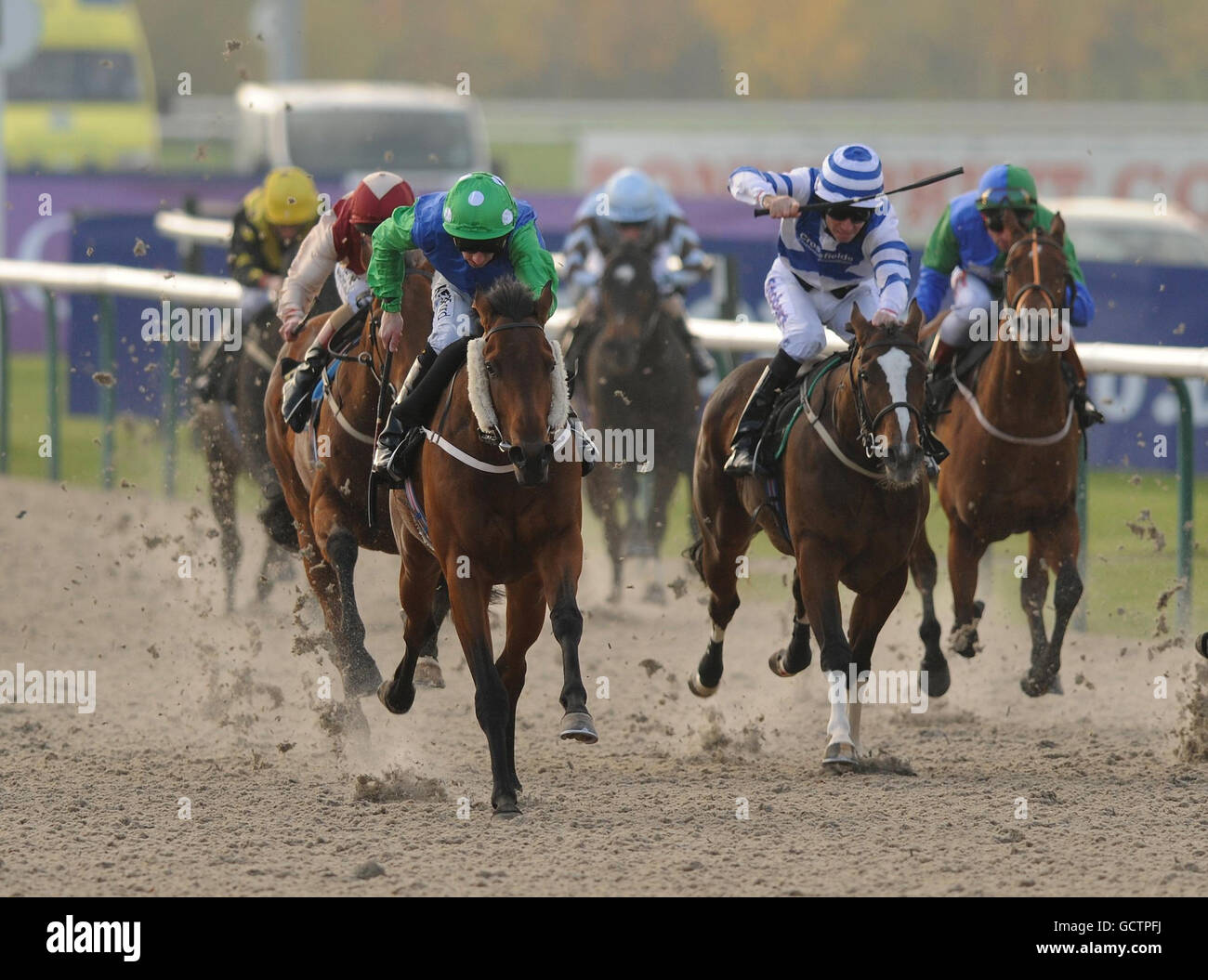 Racing wolverhampton full length riding mangkk hi-res stock photography ...