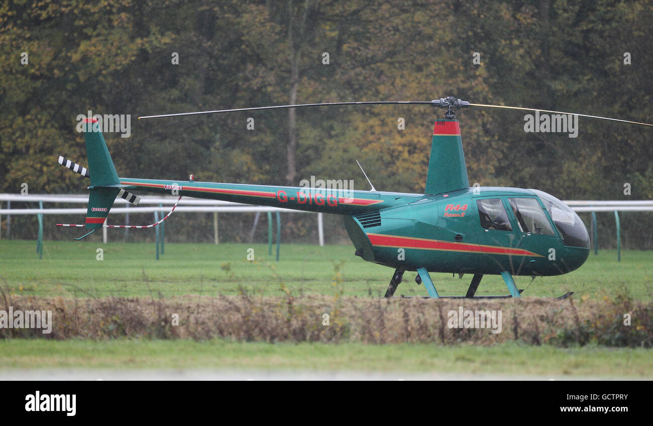 Richard hughes helicoptor waits at nottingham racecourse hi-res stock ...