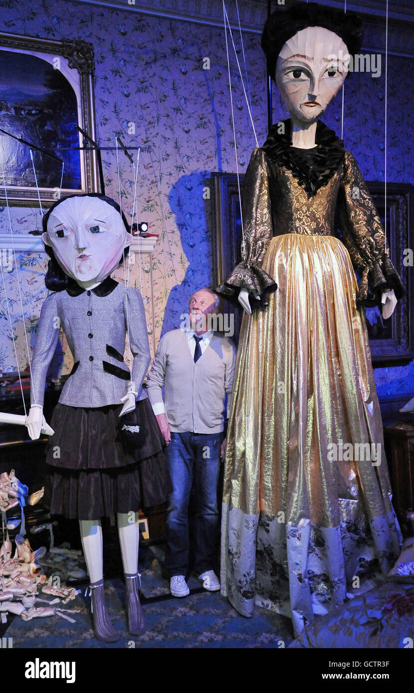 Irish puppets hi-res stock photography and images - Alamy