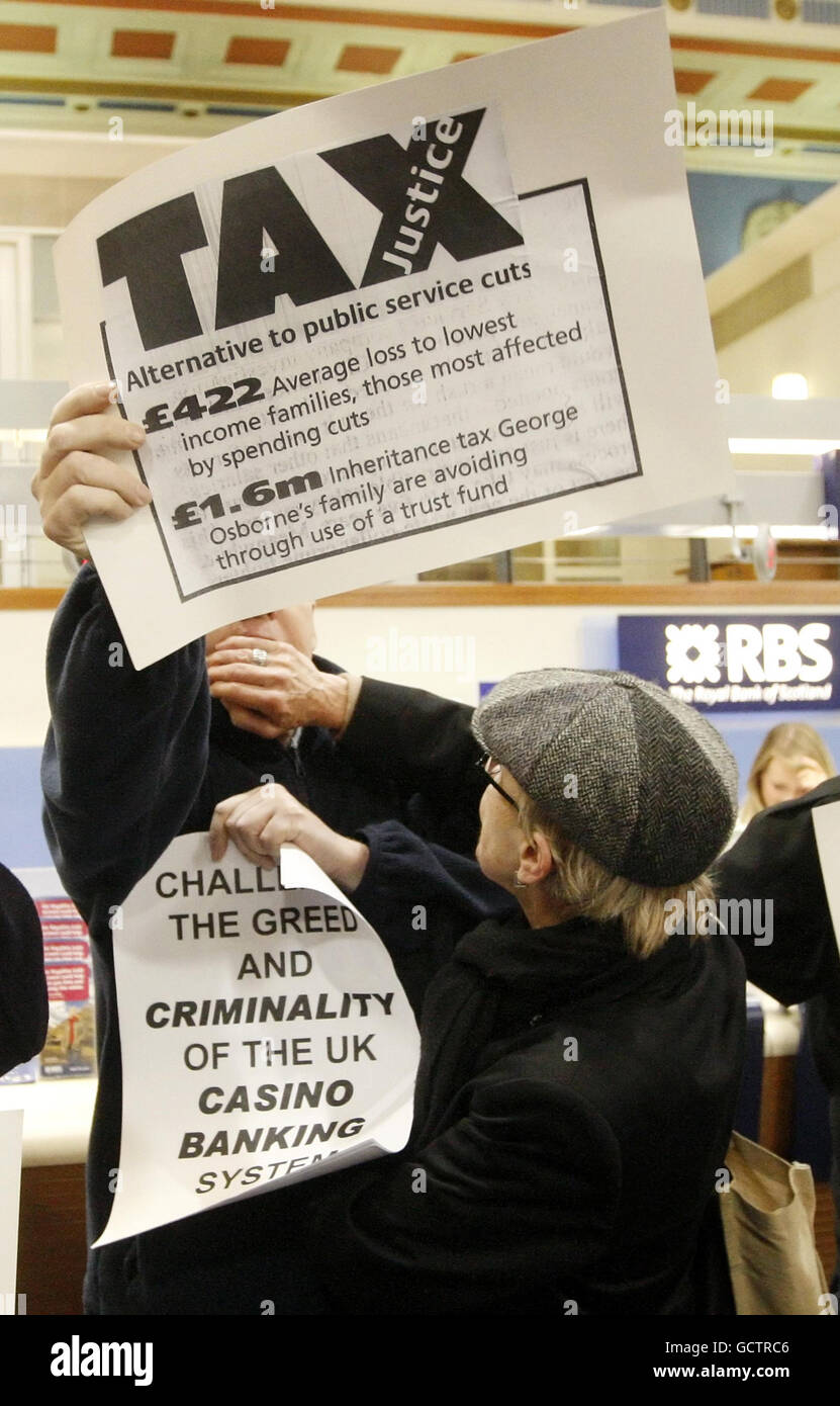 Sean clerkin left hi-res stock photography and images - Alamy