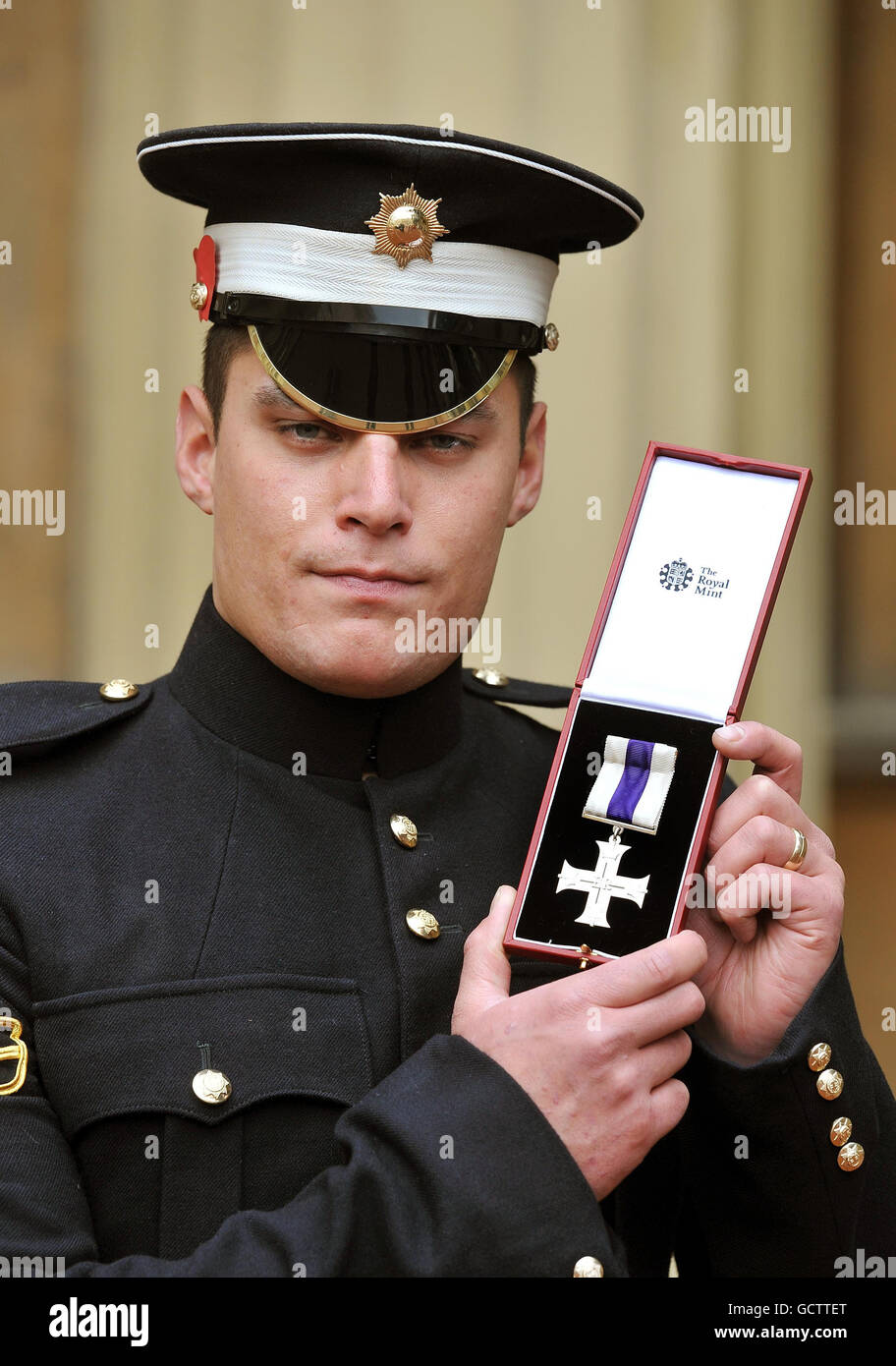 Lance corporal marc reader holds his military cross hi-res stock ...