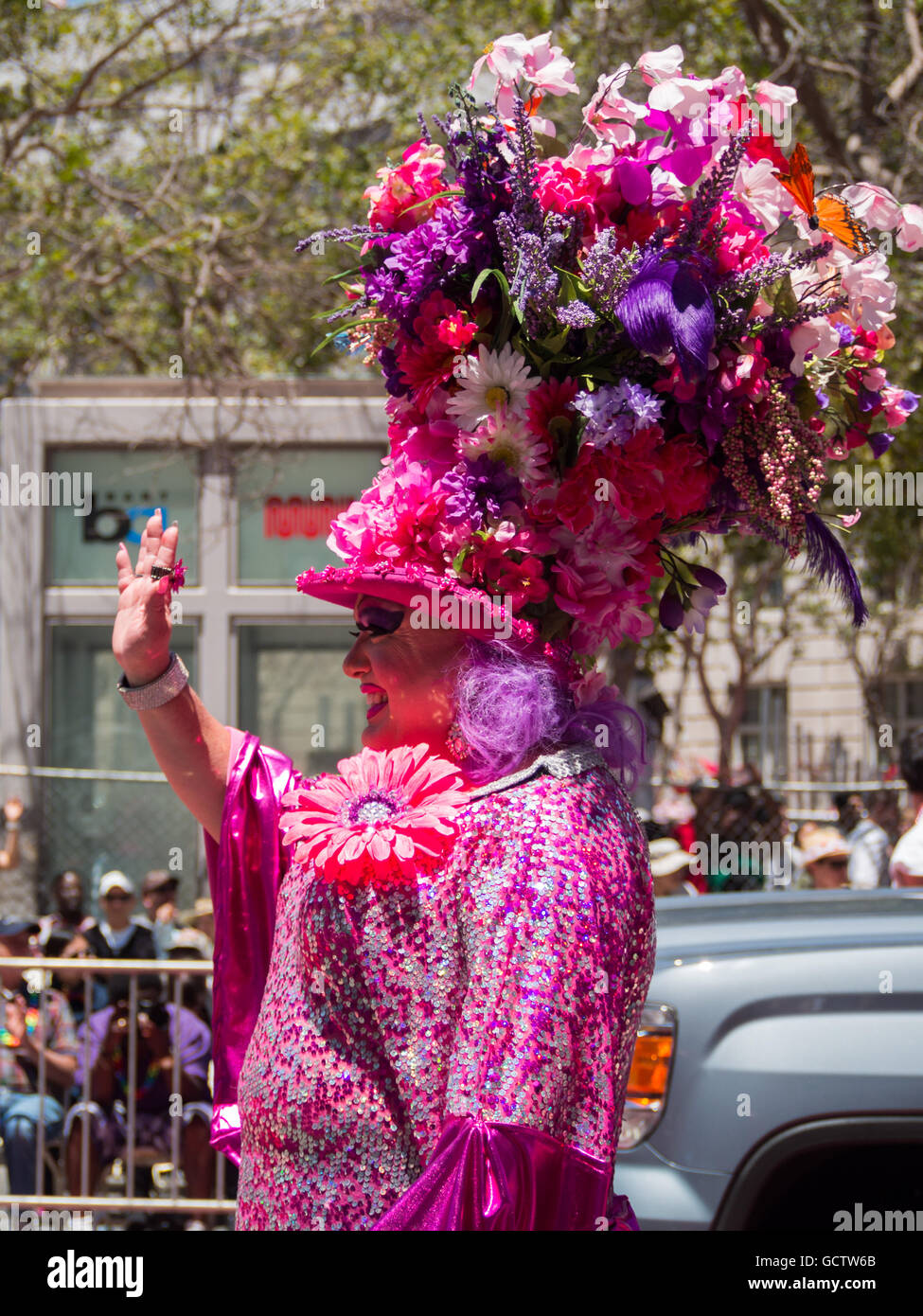 Drag at pride parade hi-res stock photography and images - Alamy