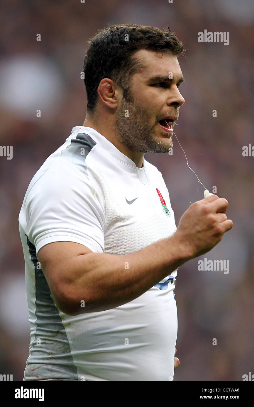 Gum shield rugby hi-res stock photography and images - Alamy