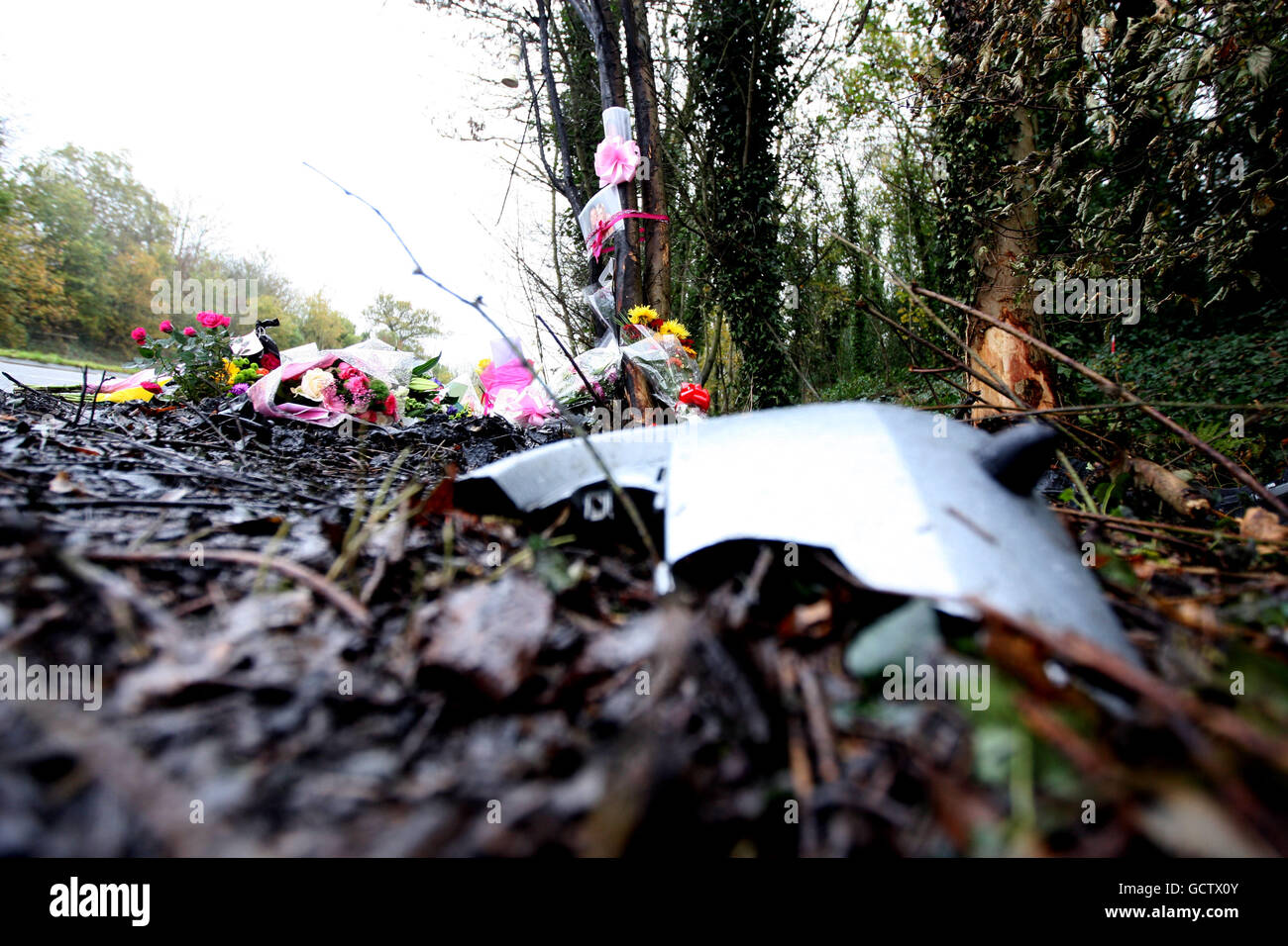 Two die in car crash Stock Photo - Alamy
