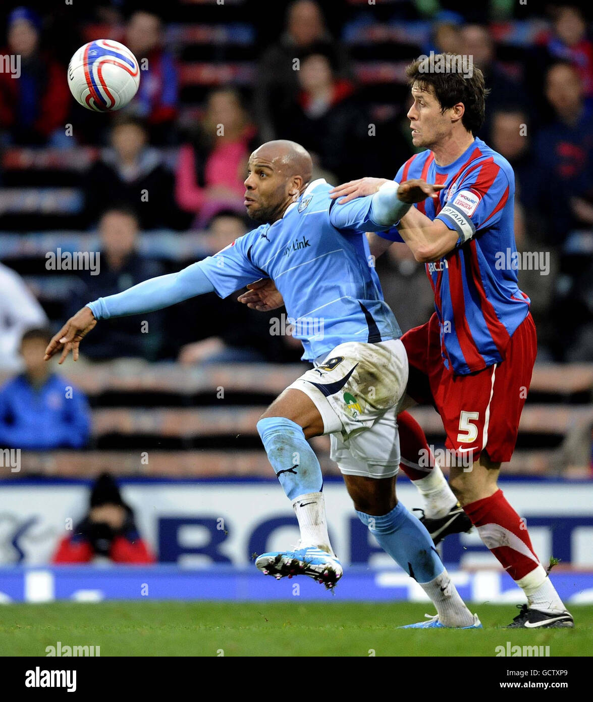 Crystal Palace's captain Patrick McCarthy and Coventry City's Marlon ...