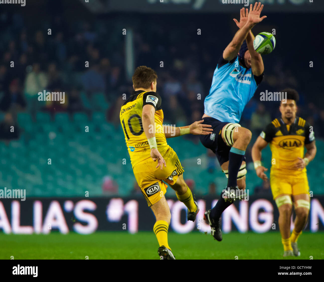 Sydney, Australia. 09th July, 2016. Waratah's #6 Dean Mumm jumps for a ...