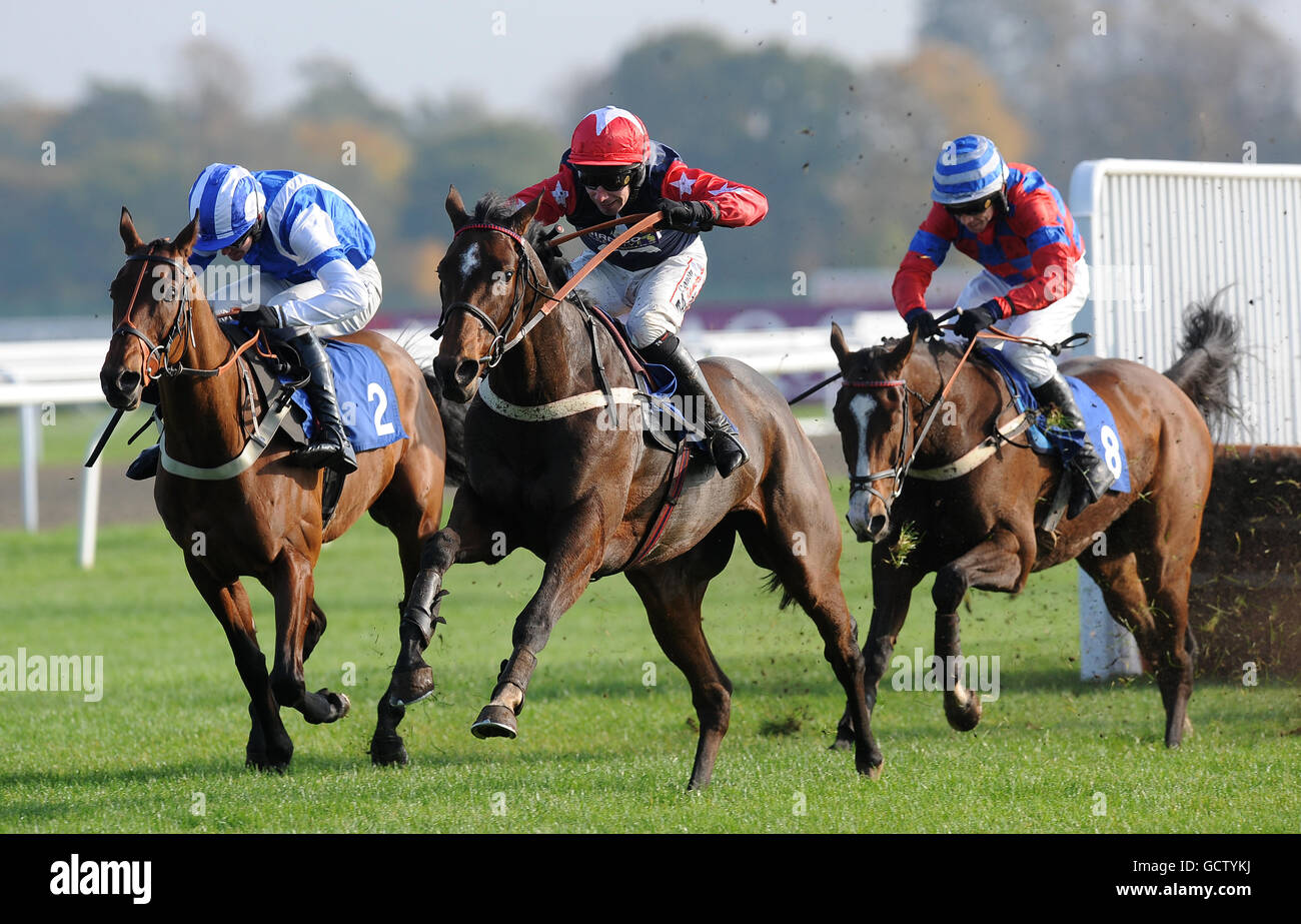 Horse racing weatherbys jump meeting kempton park hi-res stock ...