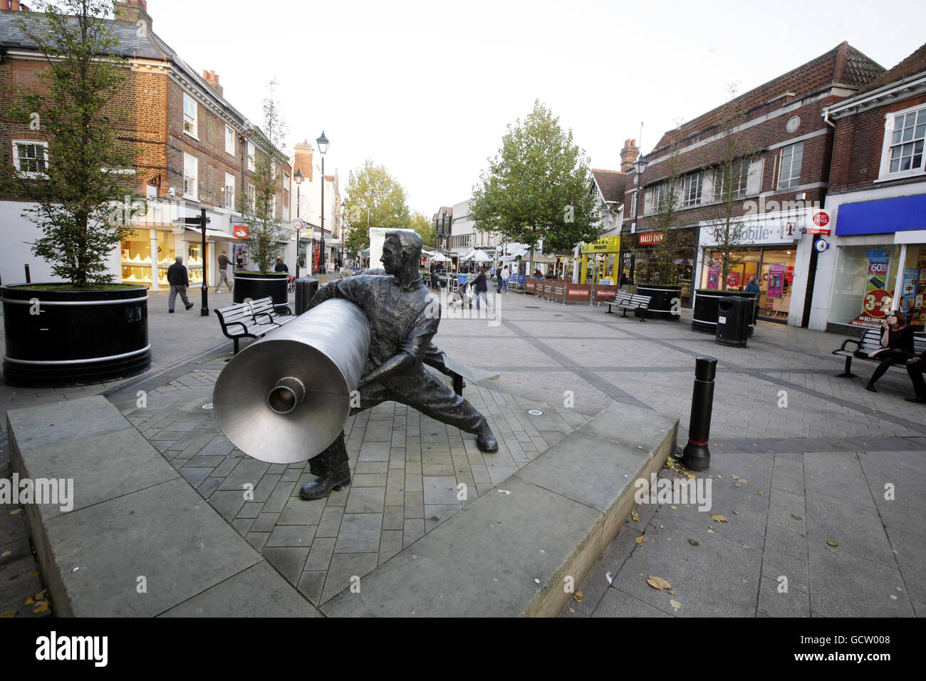 Consumer name general gv statue mangkk hi-res stock photography and ...