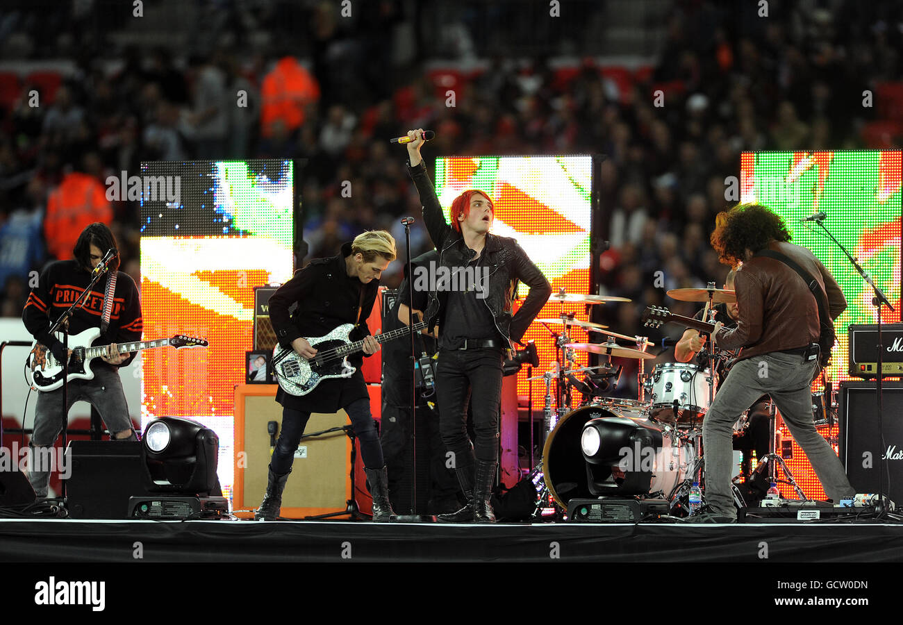 Football microphone ampics hi-res stock photography and images - Alamy