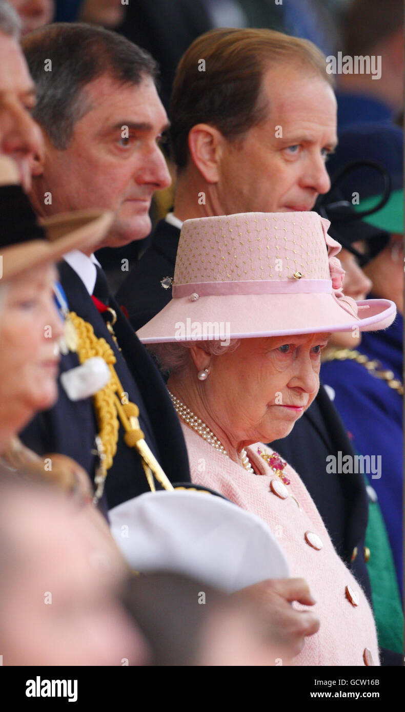 Queen Elizabeth II visits HMS Ark Royal Stock Photo - Alamy