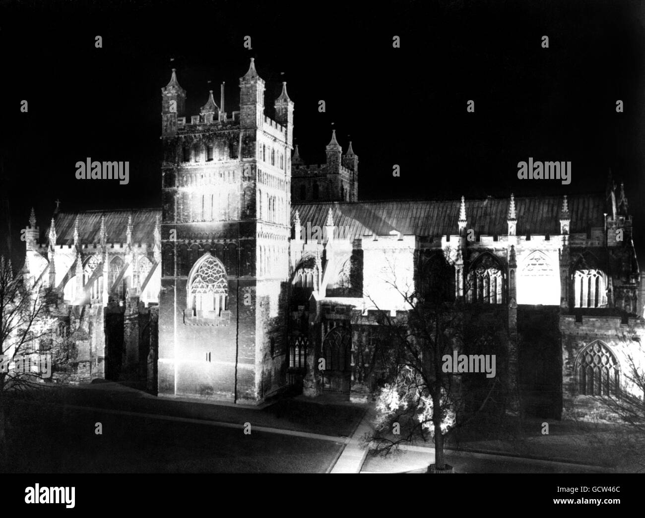 Exeter cathedral night hi-res stock photography and images - Alamy