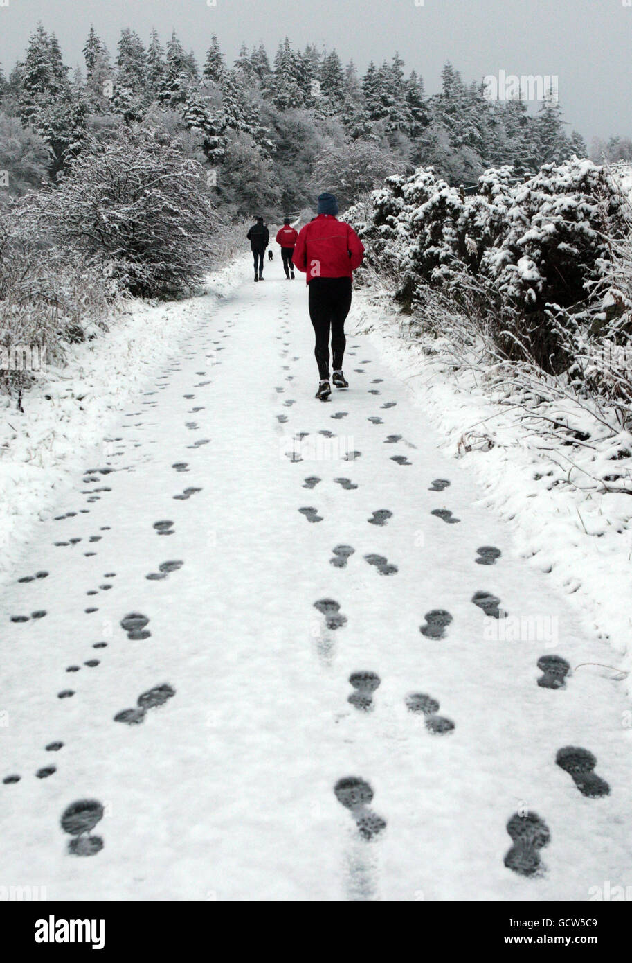 Snow showers hi-res stock photography and images - Alamy