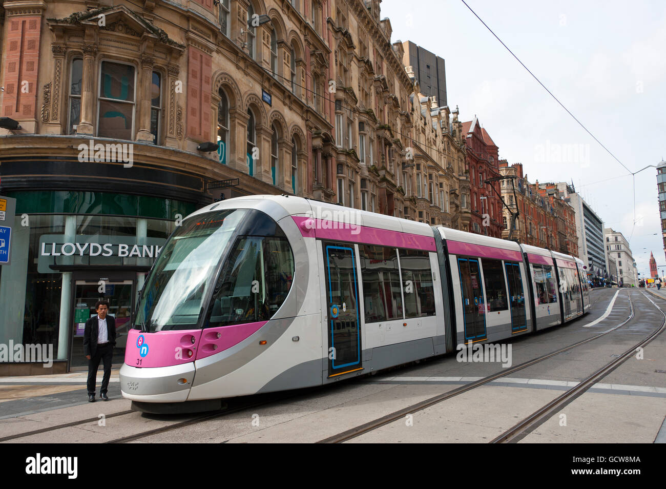 Tram system in Birmingham which runs from Birmingham to Wolverhampton ...