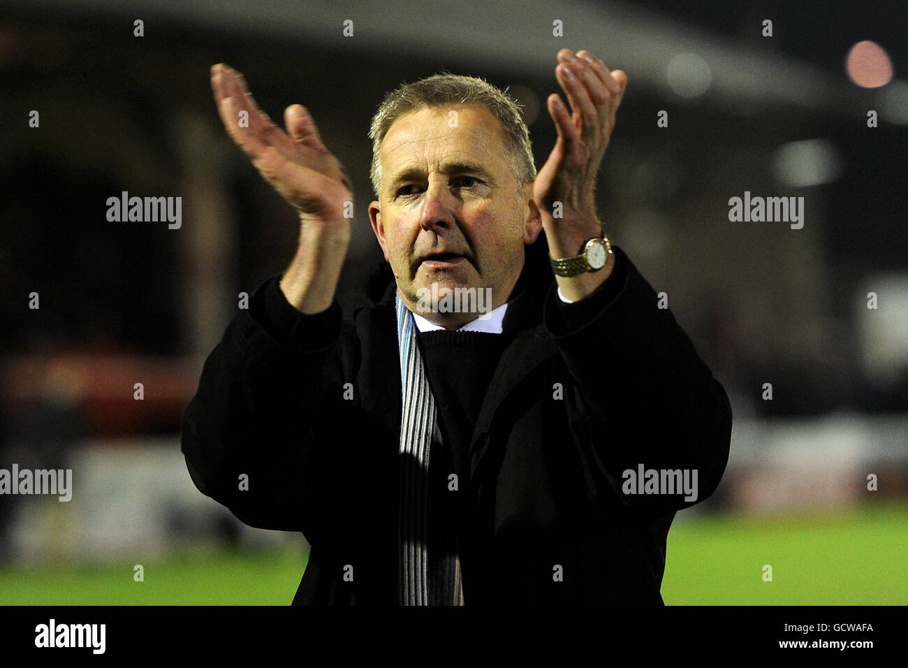 Soccer football clap claps hi-res stock photography and images - Alamy