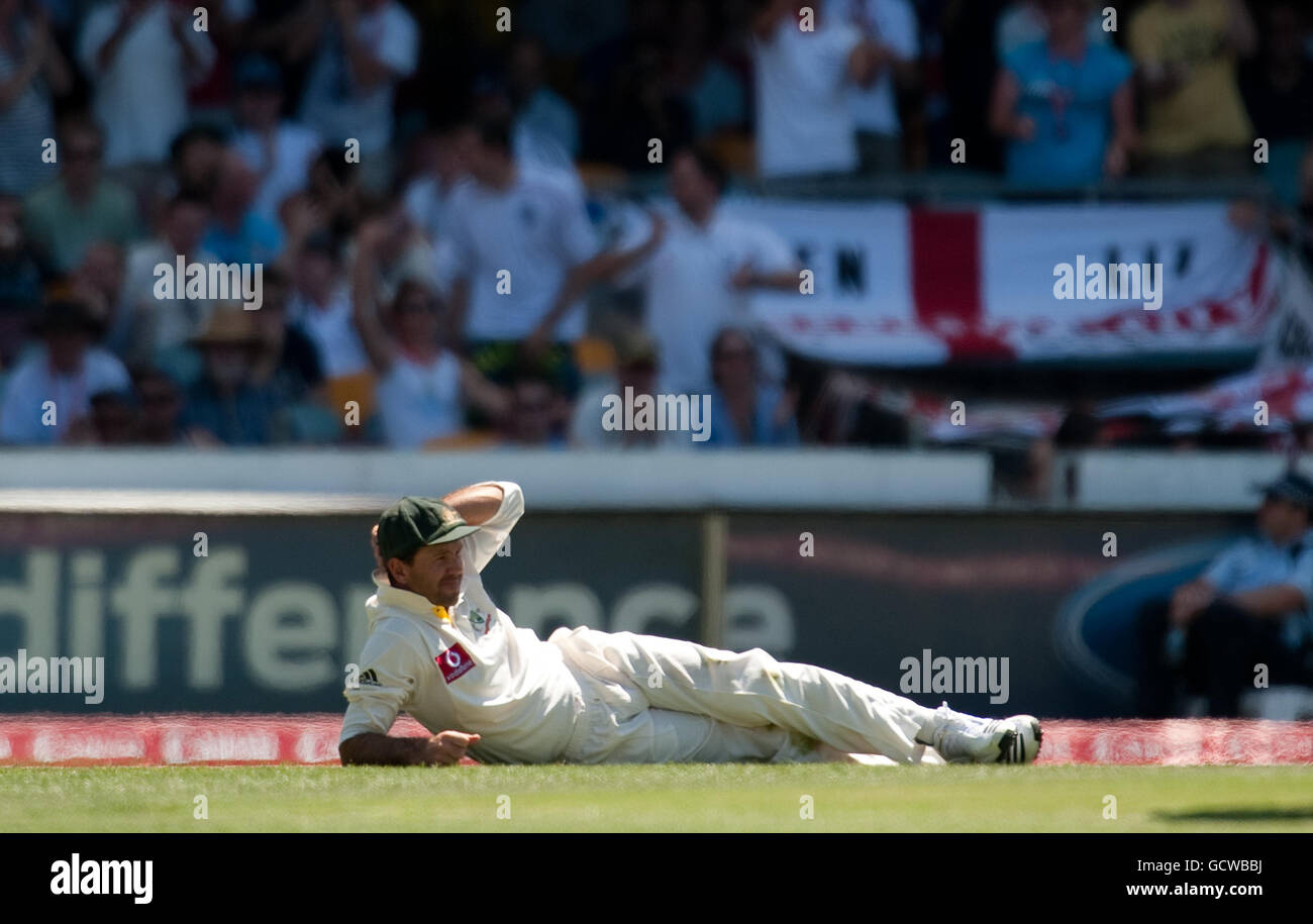 Australian captain ricky ponting first ashes test gabba in brisbane hi ...