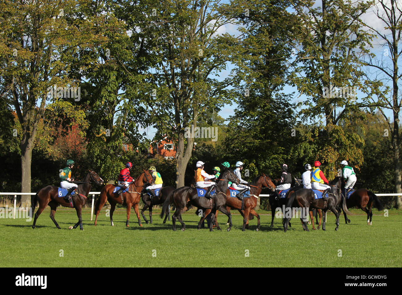 Worcester racecourse general view hi-res stock photography and images ...