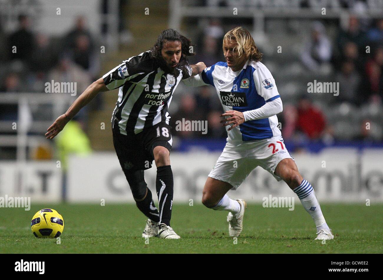 Blackburn Rovers' Michel Salgado (right) and Newcastle United's Jonas ...