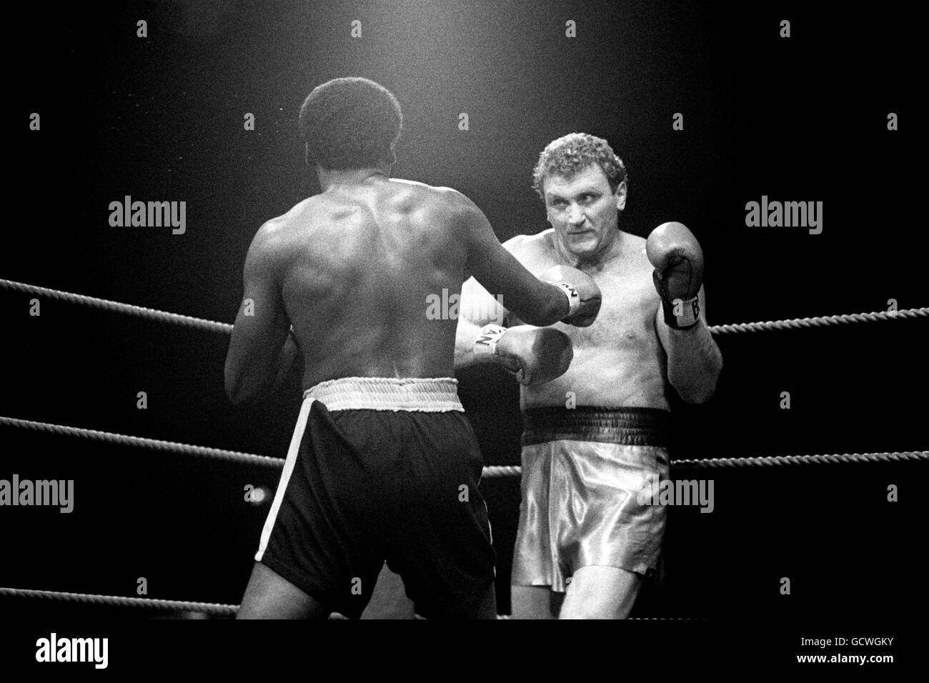 Joe bugner hi-res stock photography and images - Alamy
