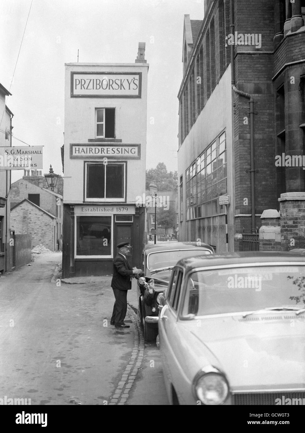 Shop buildings Black and White Stock Photos & Images - Alamy