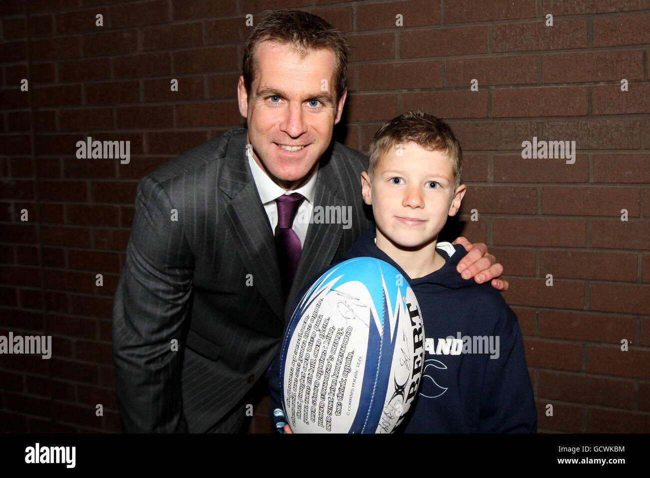 Scotland's Chris Paterson poses for photographs after the match Stock ...