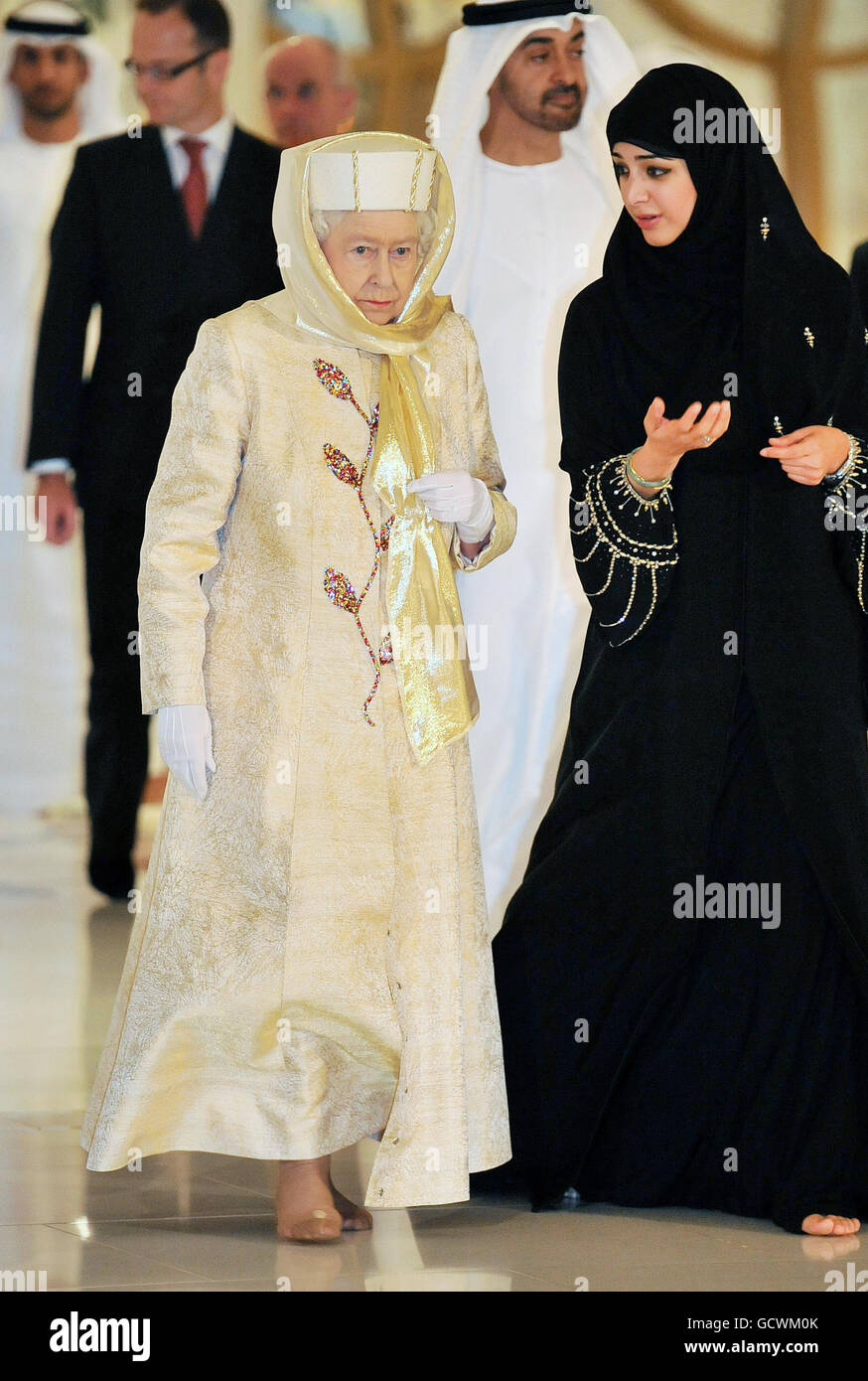 Royalty - Queen Elizabeth II State Visit to the United Arab Emirates ...