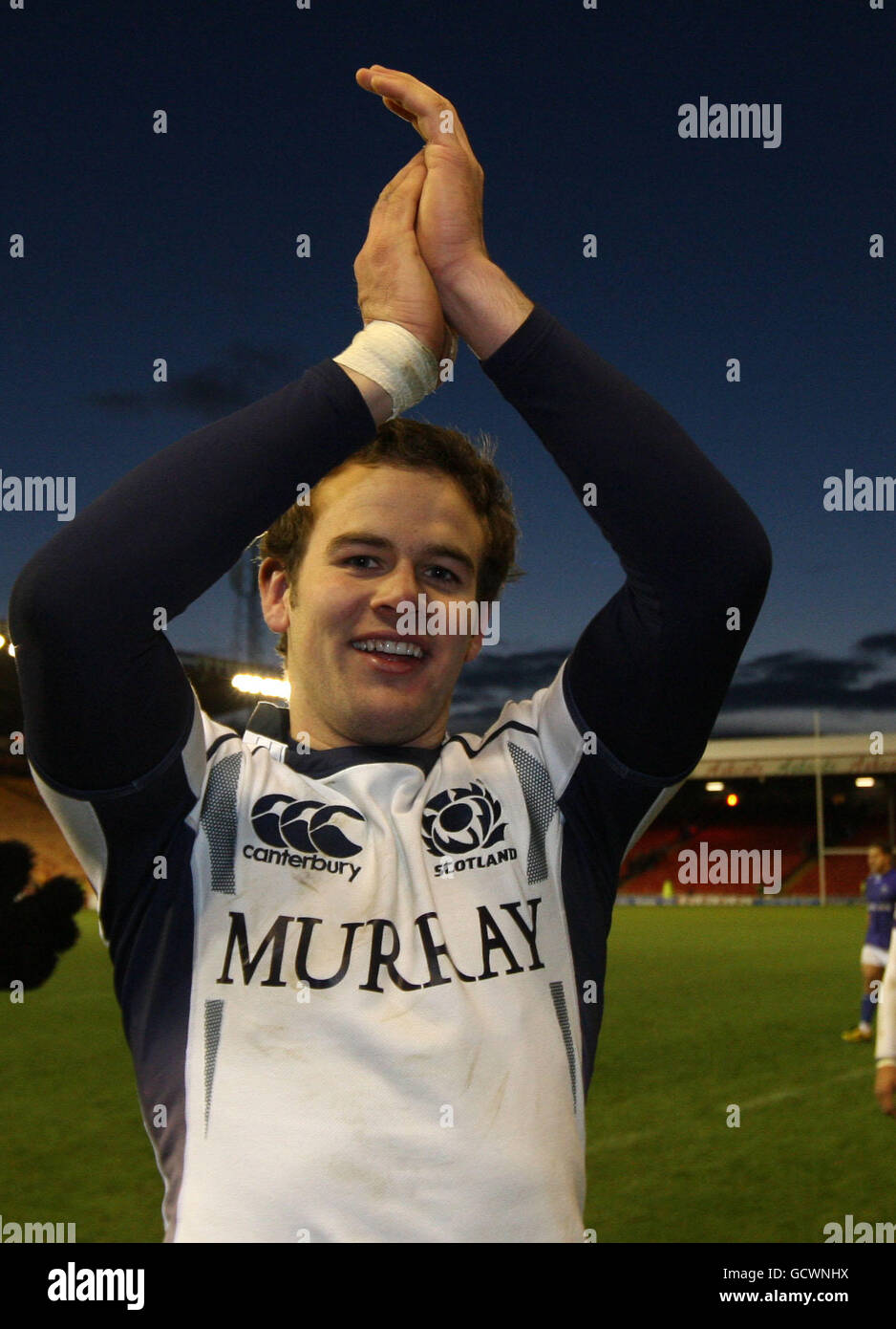 Scotland's Ruaridh Jackson celebrates kicking the winning points ...