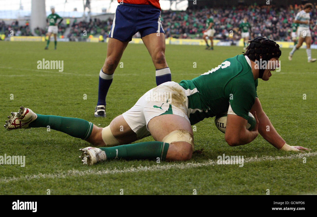 Ireland stephen ferris scores try guinness series match aviva stadium ...