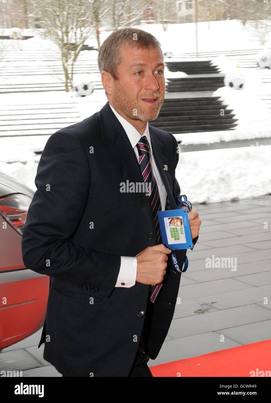 Chelsea FC owner and Russian National Football Academy Chairman Roman ...