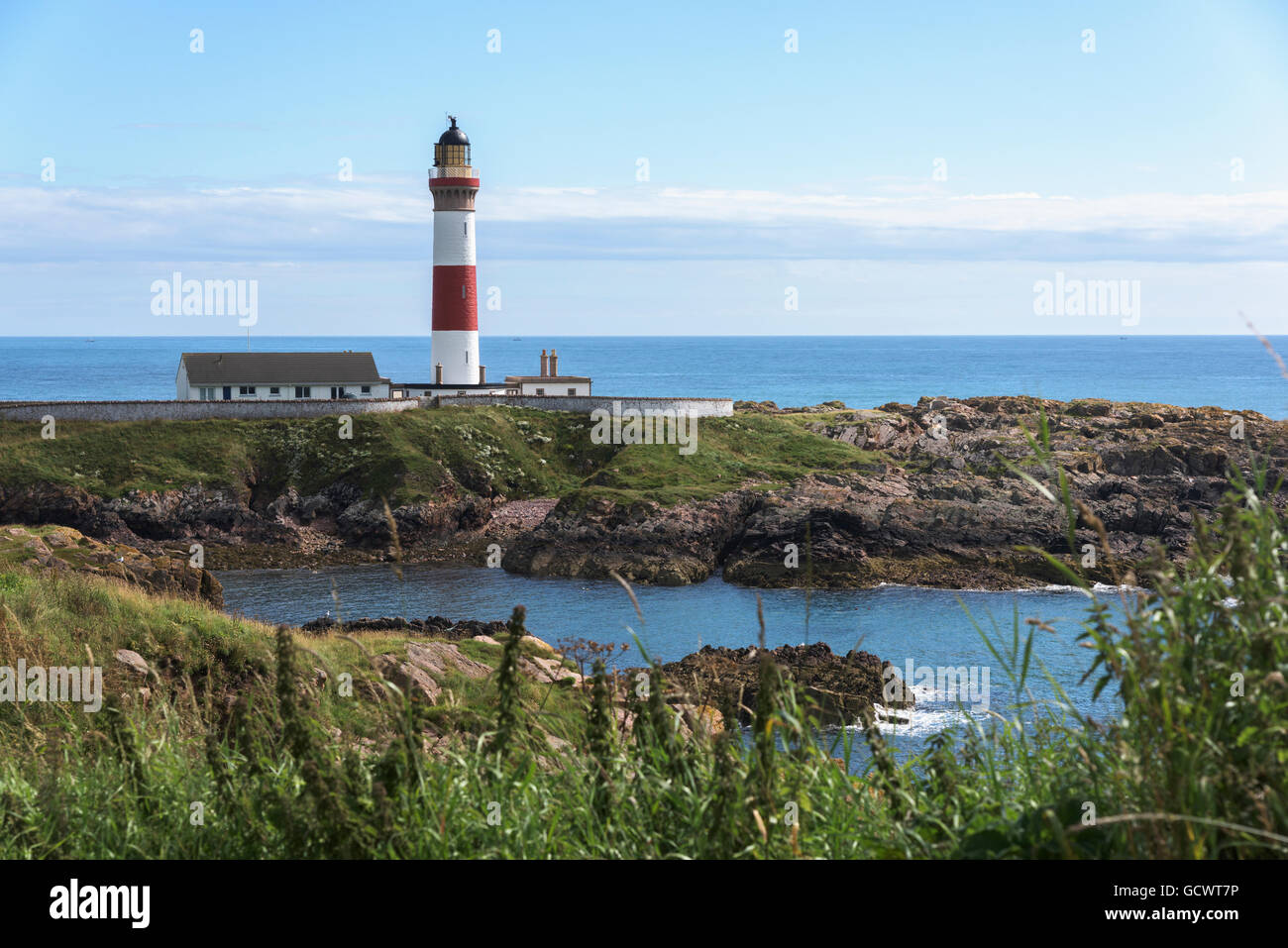 Buchan Ness Lighthouse, Moray Firth Coast; Aberdeenshire, Scotland ...