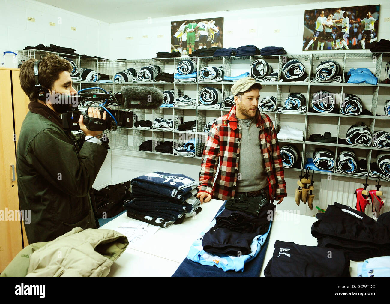 Matt Cardle trains with Spurs Stock Photo - Alamy