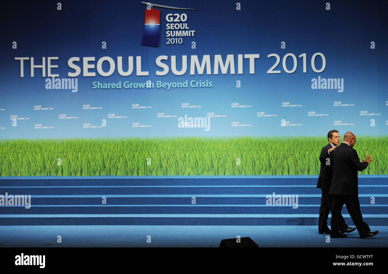 Family photo the start of the g20 summit in seoul hi-res stock ...