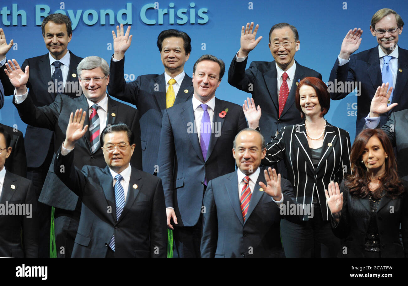 Family photo the start of the g20 summit in seoul hi-res stock ...