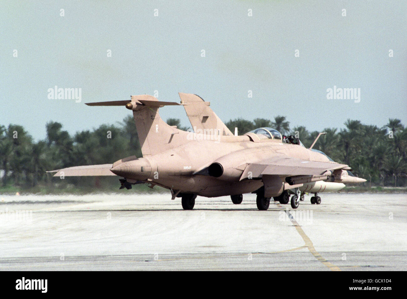 Royal bahrain air force hi-res stock photography and images - Alamy