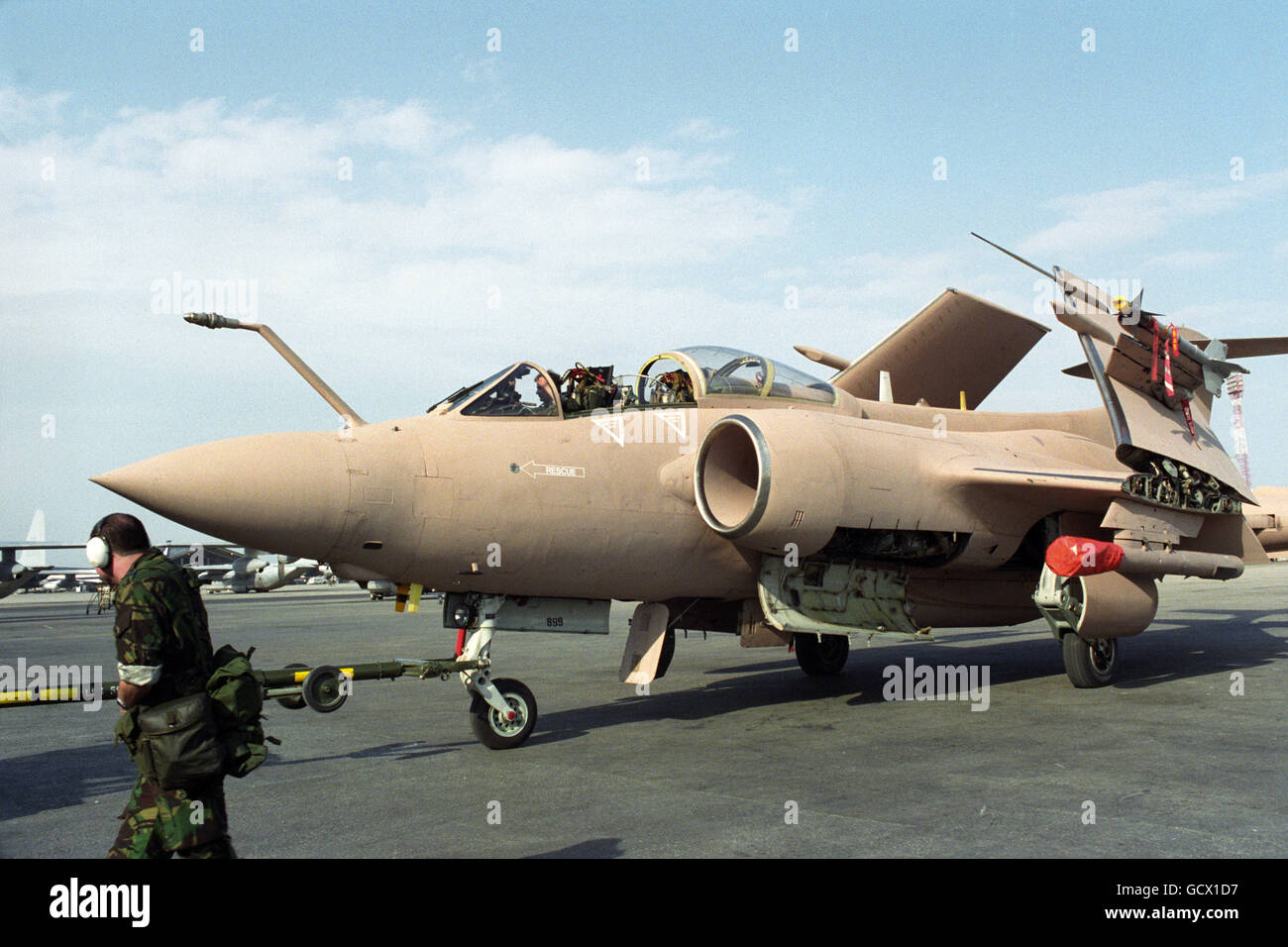 Royal Bahrain Air Force High Resolution Stock Photography and Images ...