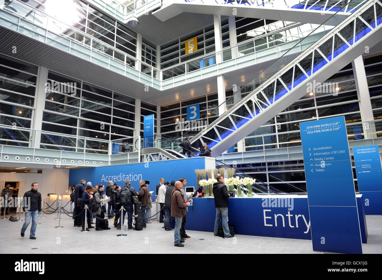 Messe zurich hi-res stock photography and images - Alamy