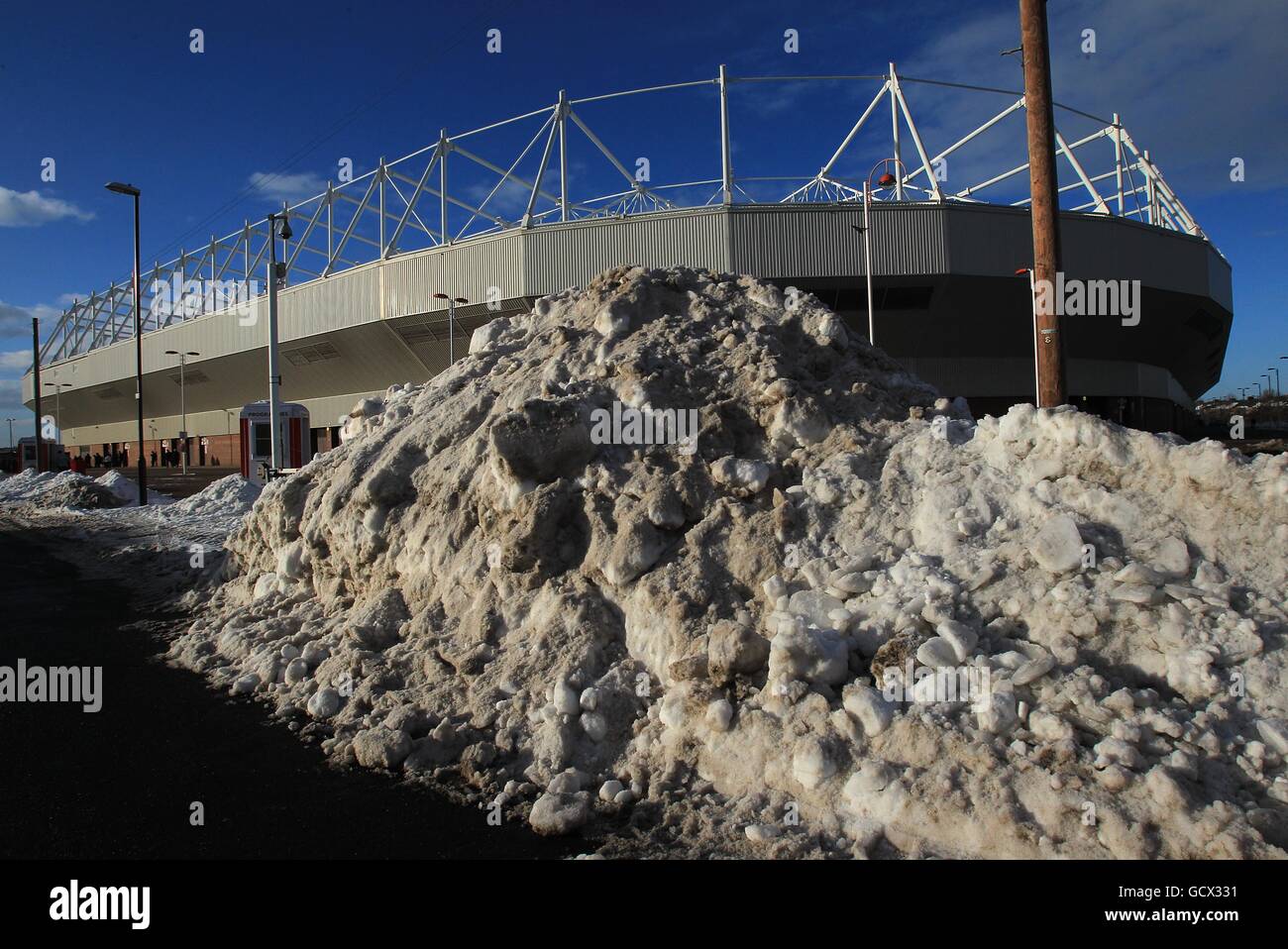 Football stadium general view snow hi-res stock photography and images ...