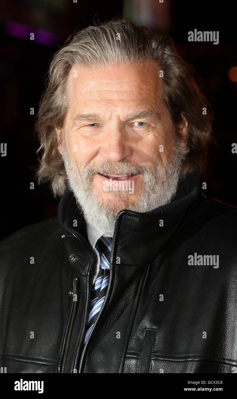 Actor Jeff Bridges arrives at the UK premiere of Tron: Legacy at the ...