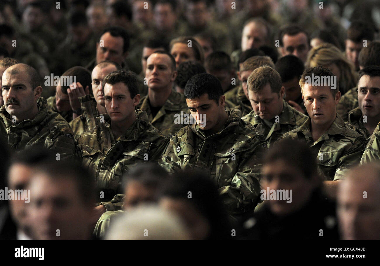Servicemen from the 4th Mechanized Brigade attend a Service of Memorial ...