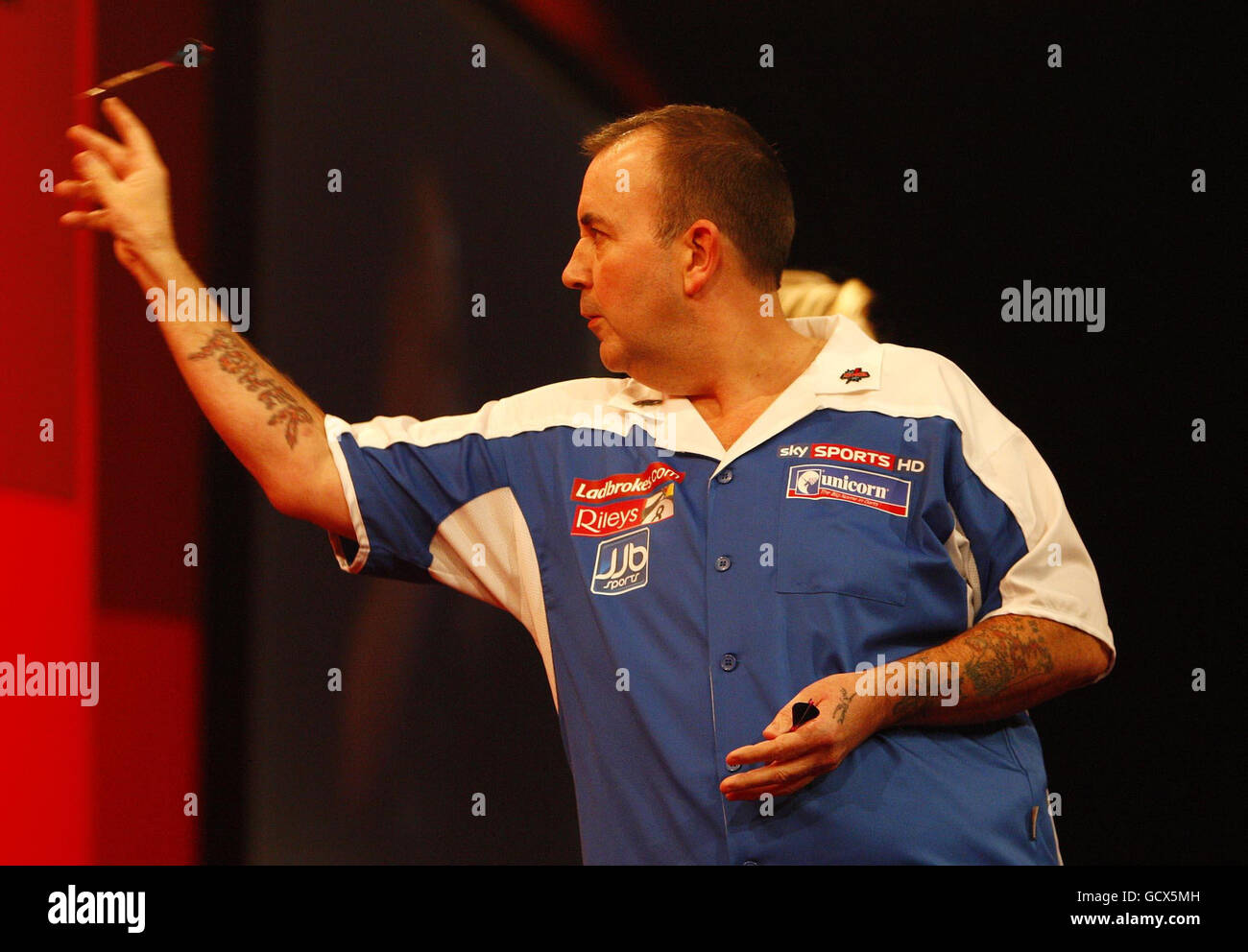 Darts - 2010 Ladbrokes.com World Darts Championship - Day One ...