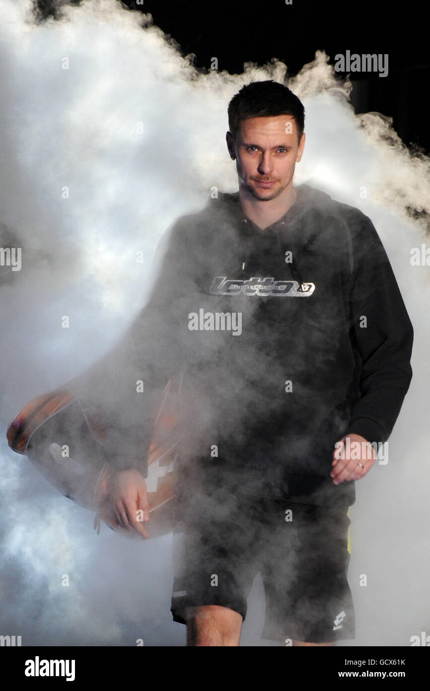 Tennis - Barclays ATP World Tennis Tour Finals - Day One - O2 Arena ...